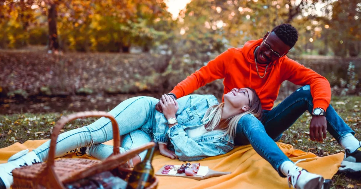 Top 20 Romantic Date Ideas for Singles | Match